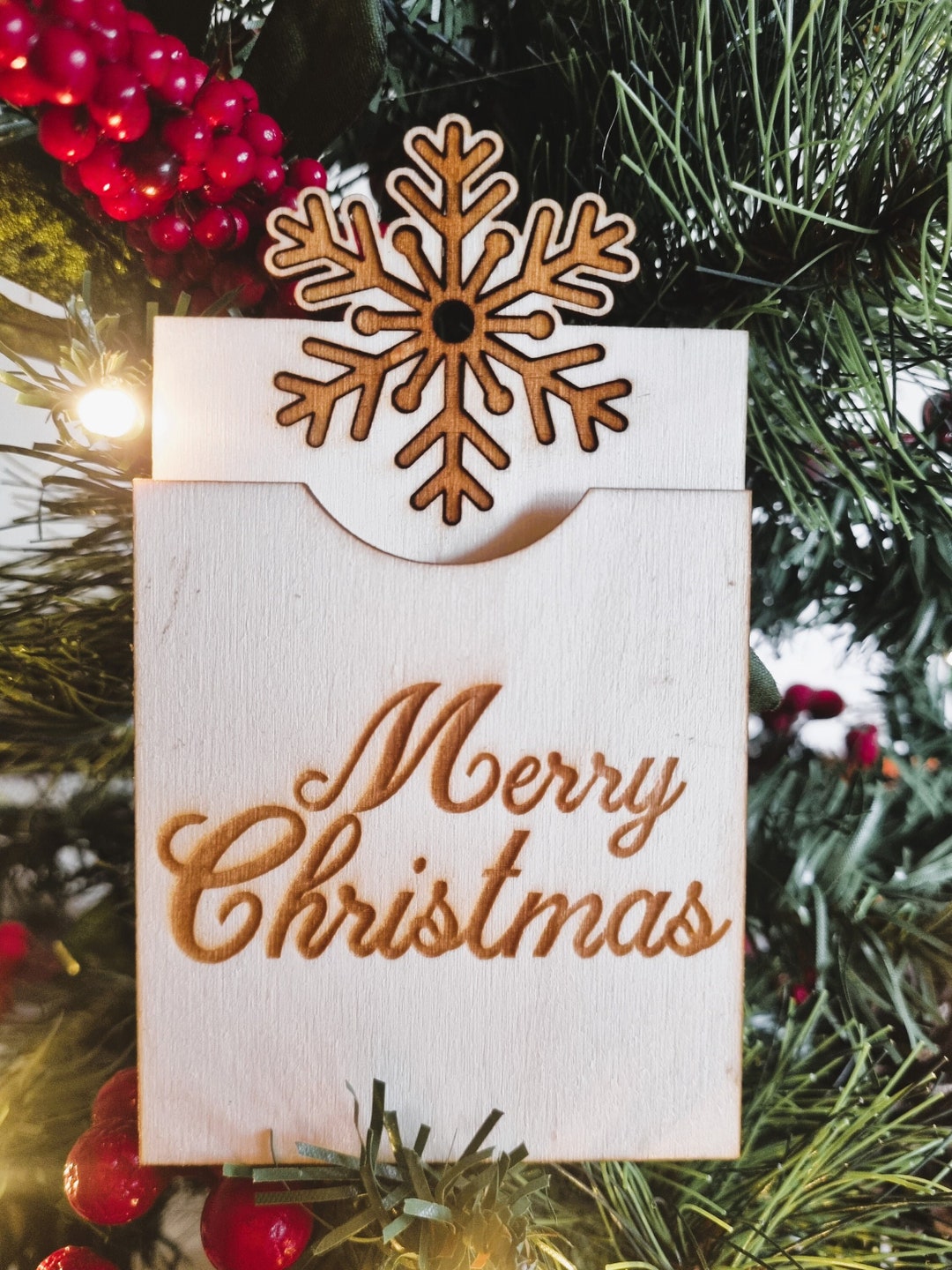 Christmas Gift Card Holder Ornament, Wooden Engraved Snowflake Ornament ...