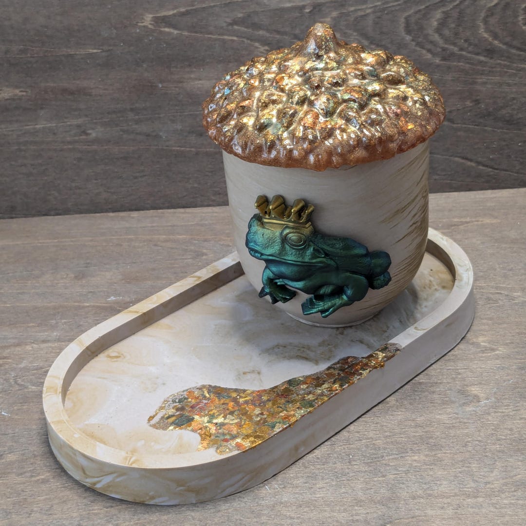 Aquacast Acorn Pot With Frog: Woodland Home Decor & Trinket Dish - Etsy