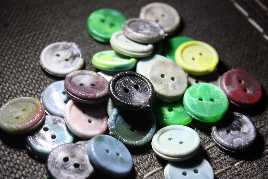 3/4-inch 22 Mm Recycled Plastic Buttons 30 Count Utah Made - Etsy