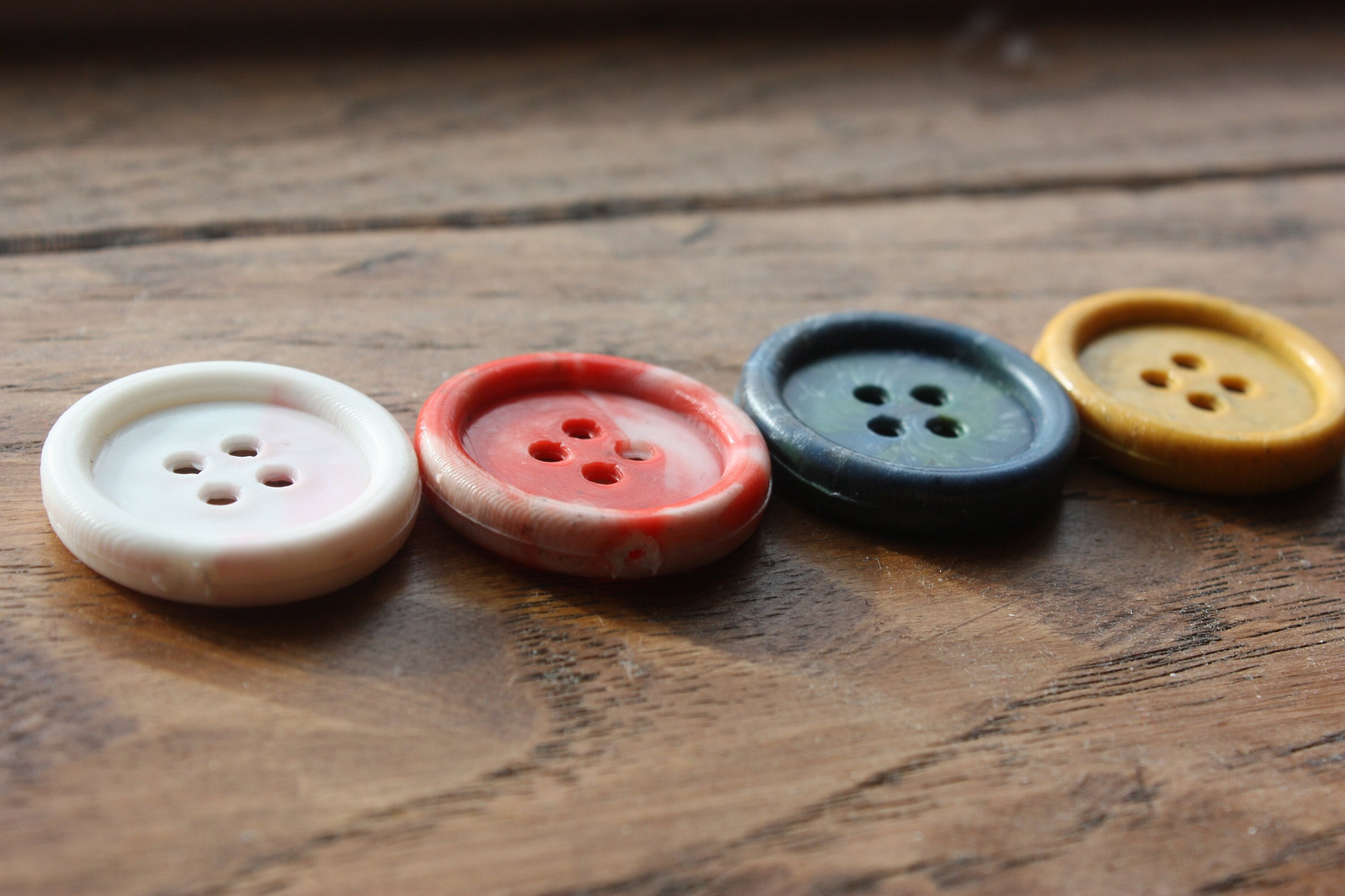 1 Inch Recycled Plastic Buttons - Etsy