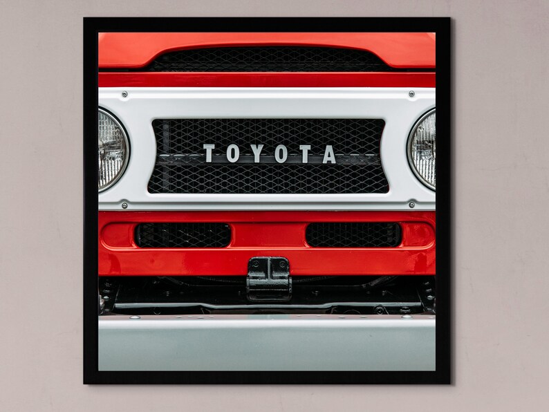 Vintage Toyota Front Badge Digital Photo Download 1973 Land Cruiser ...
