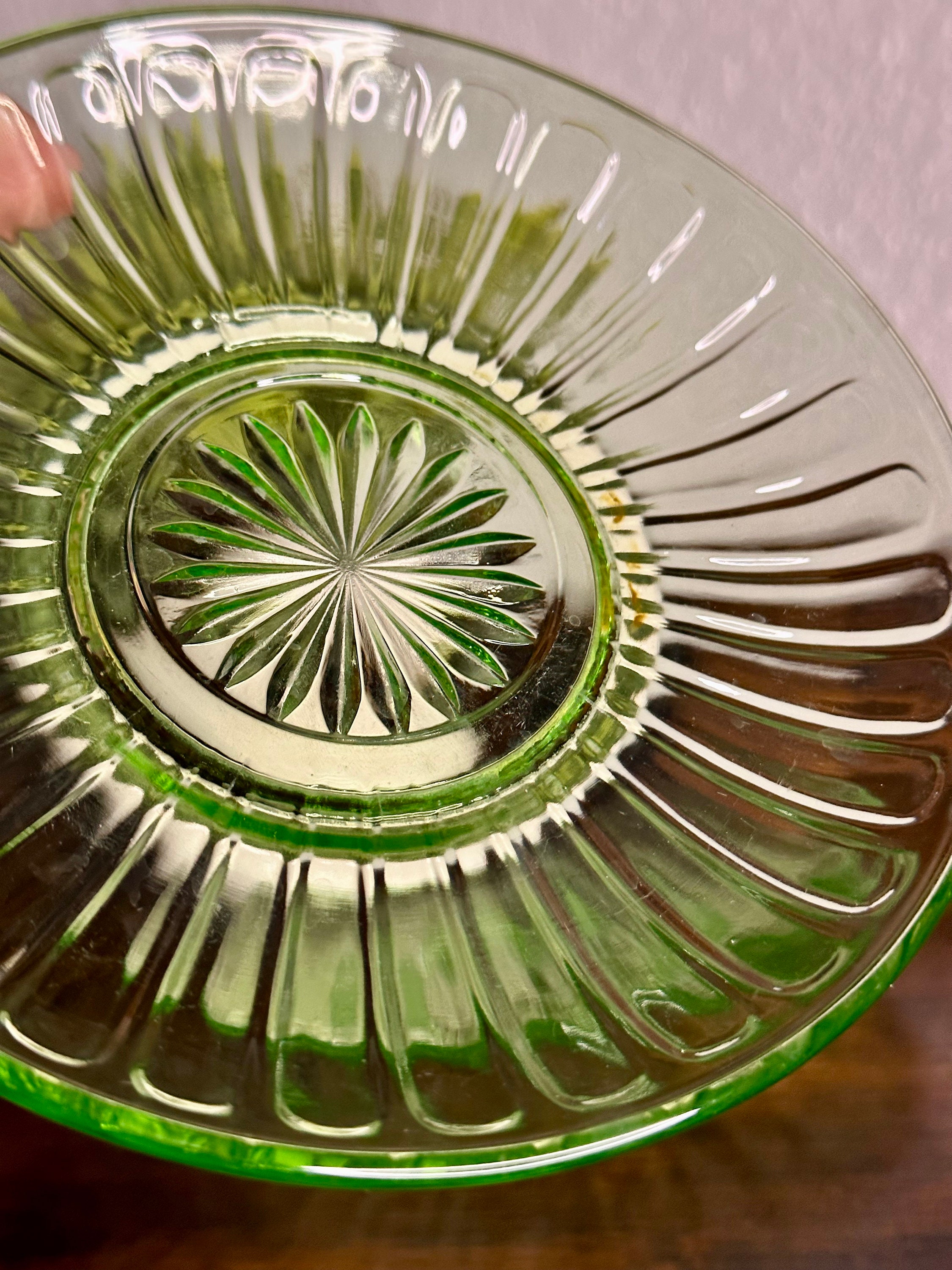 Vintage Uranium Glass Tea Cups & Saucers: Jeannette/anchor Hocking - Etsy