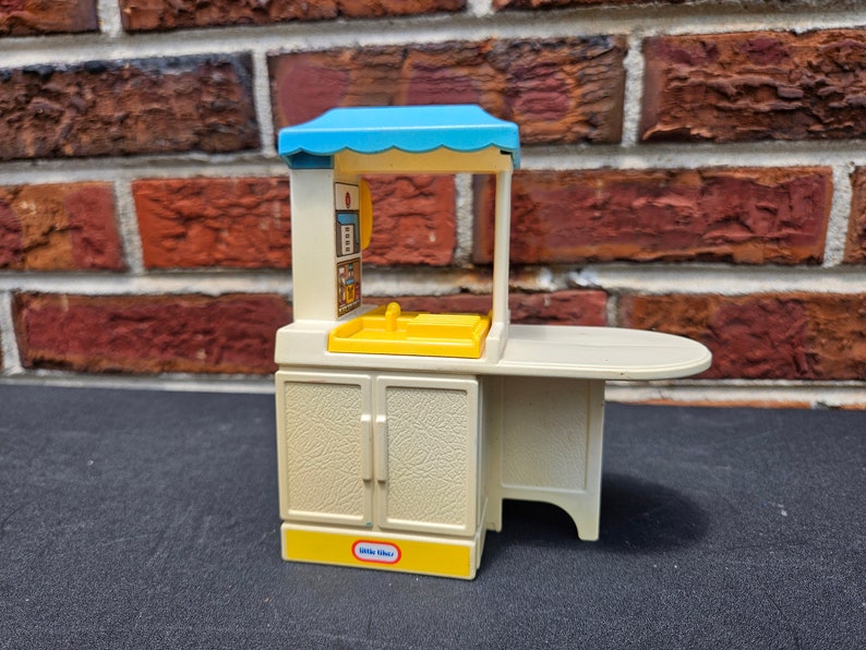 Vintage Little Tikes Kitchen Barbie Doll - Etsy