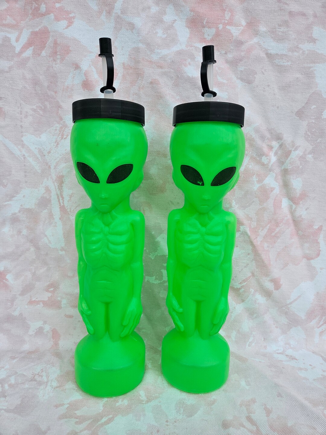 Vintage Set of 2 Alien Neon Green 12 Sippy Cup U.C.C. 1997 - Etsy