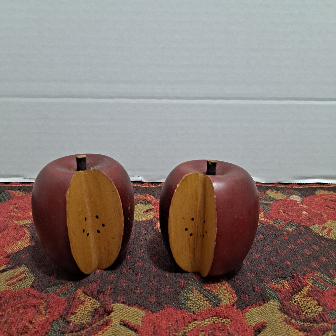 Vintage Red Wooden / Resin? Apples Set of 2 Farmhouse / Country Decor ...