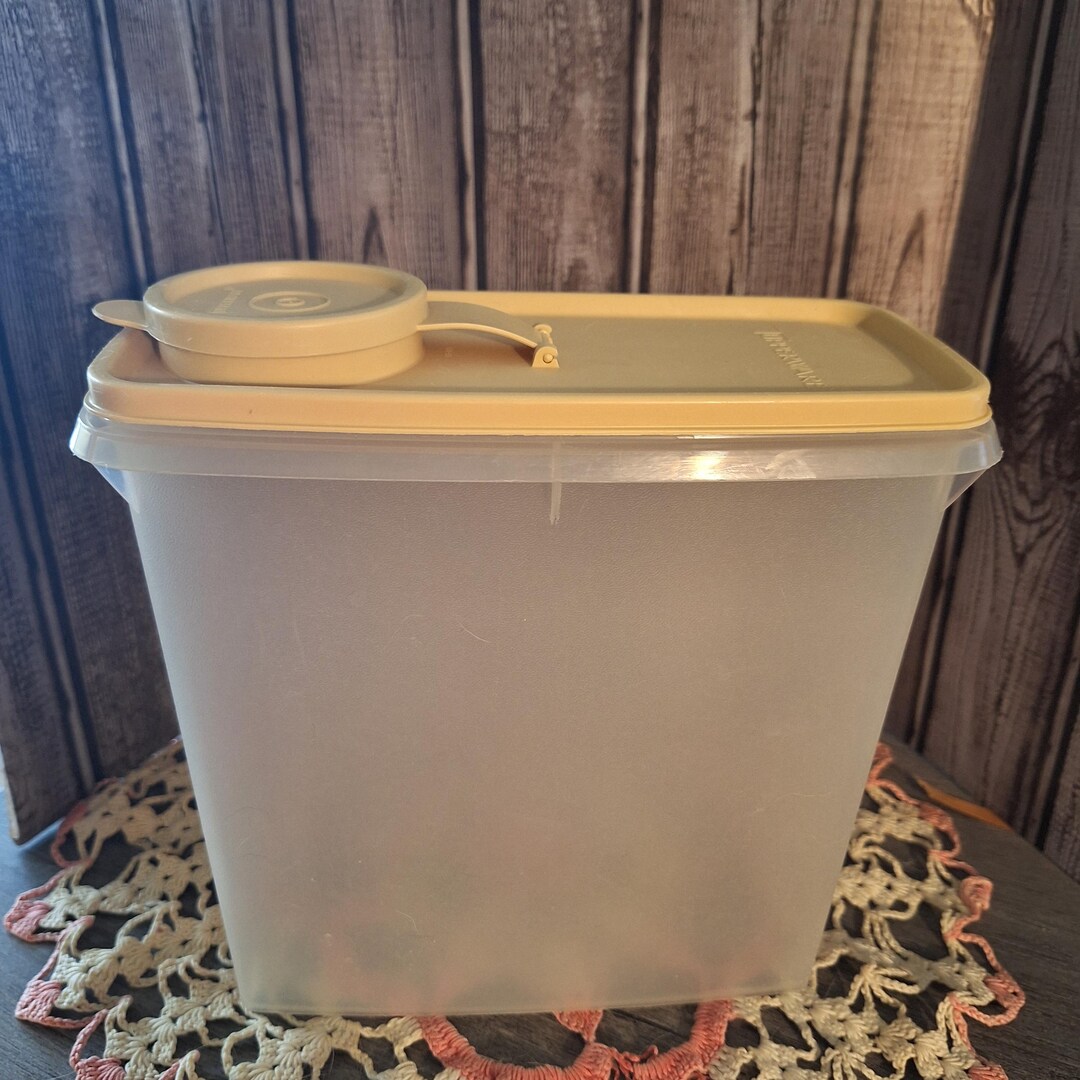 Vintage Tupperware Gold Flip Top Cereal Storage Container Canister #488 ...