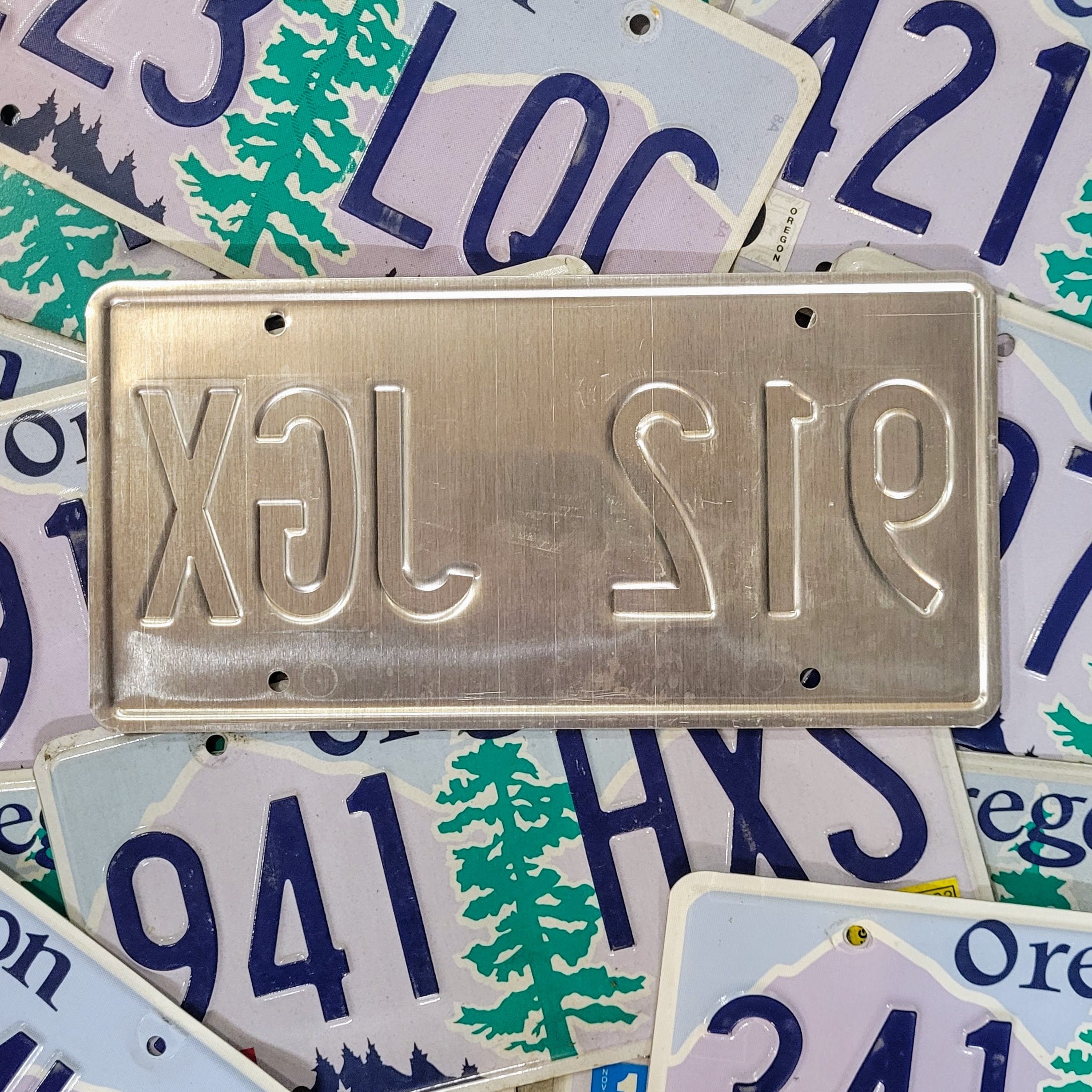 OREGON License Plate - Free Shipping in USA - 1 W/ Random Letters ...