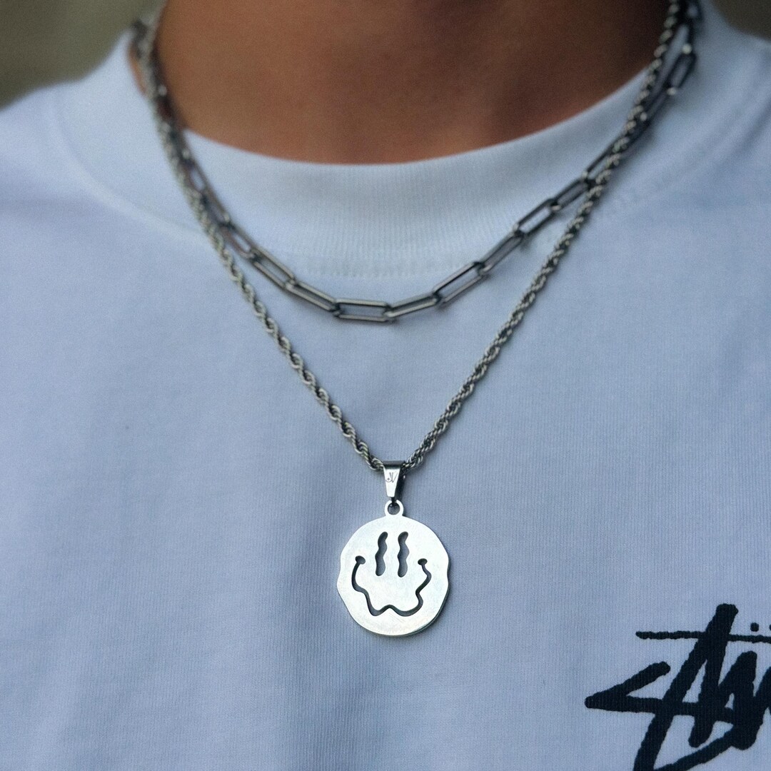 Smiley Chain Silver | 3mm Twisted Rope Necklace | Smiley Pendant ...