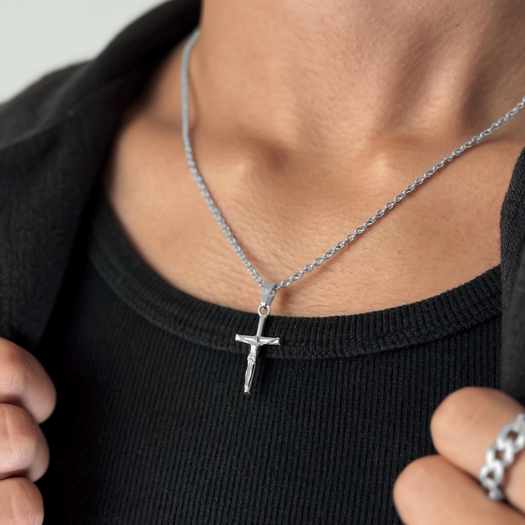 Jesus Cross Chain Silver 2mm Rolo Necklace Jesus Pendant Silver ...