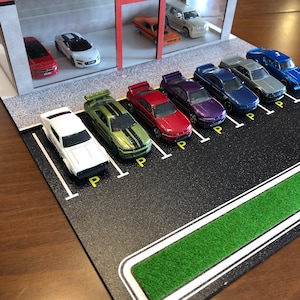 1:64 Scale Diorama - Car Park Garage for Diecast Model Cars - Showroom ...