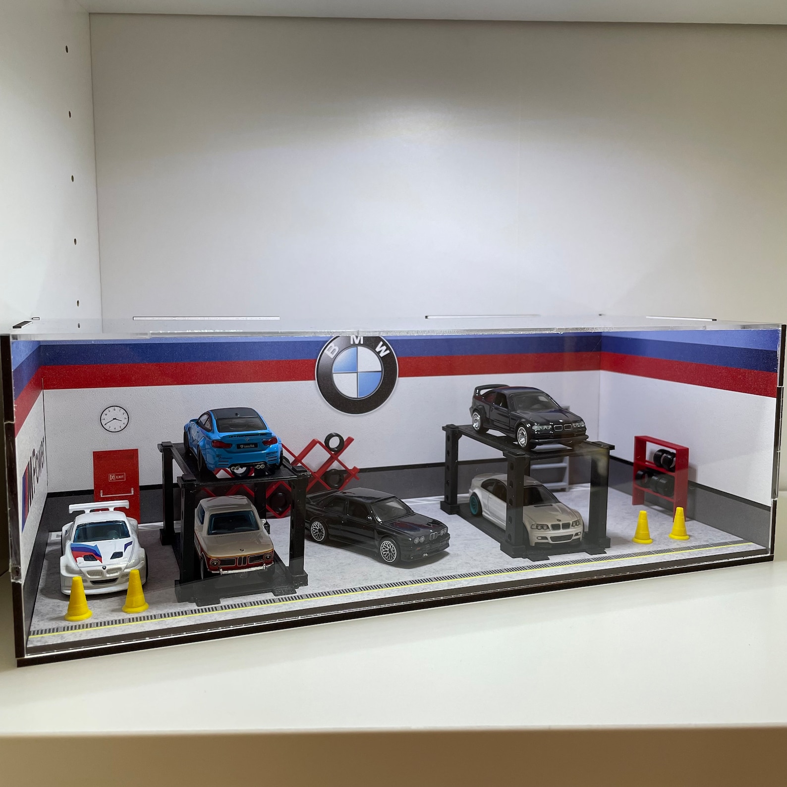 1:64 Scale Diorama for Diecast Cars - Free Customizable - Diorama ...