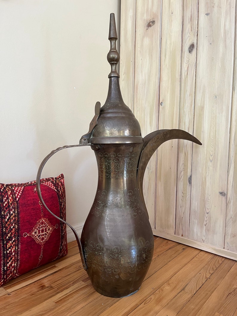 Large Arabic Tea Pot Statue Saudi Arabia - Etsy