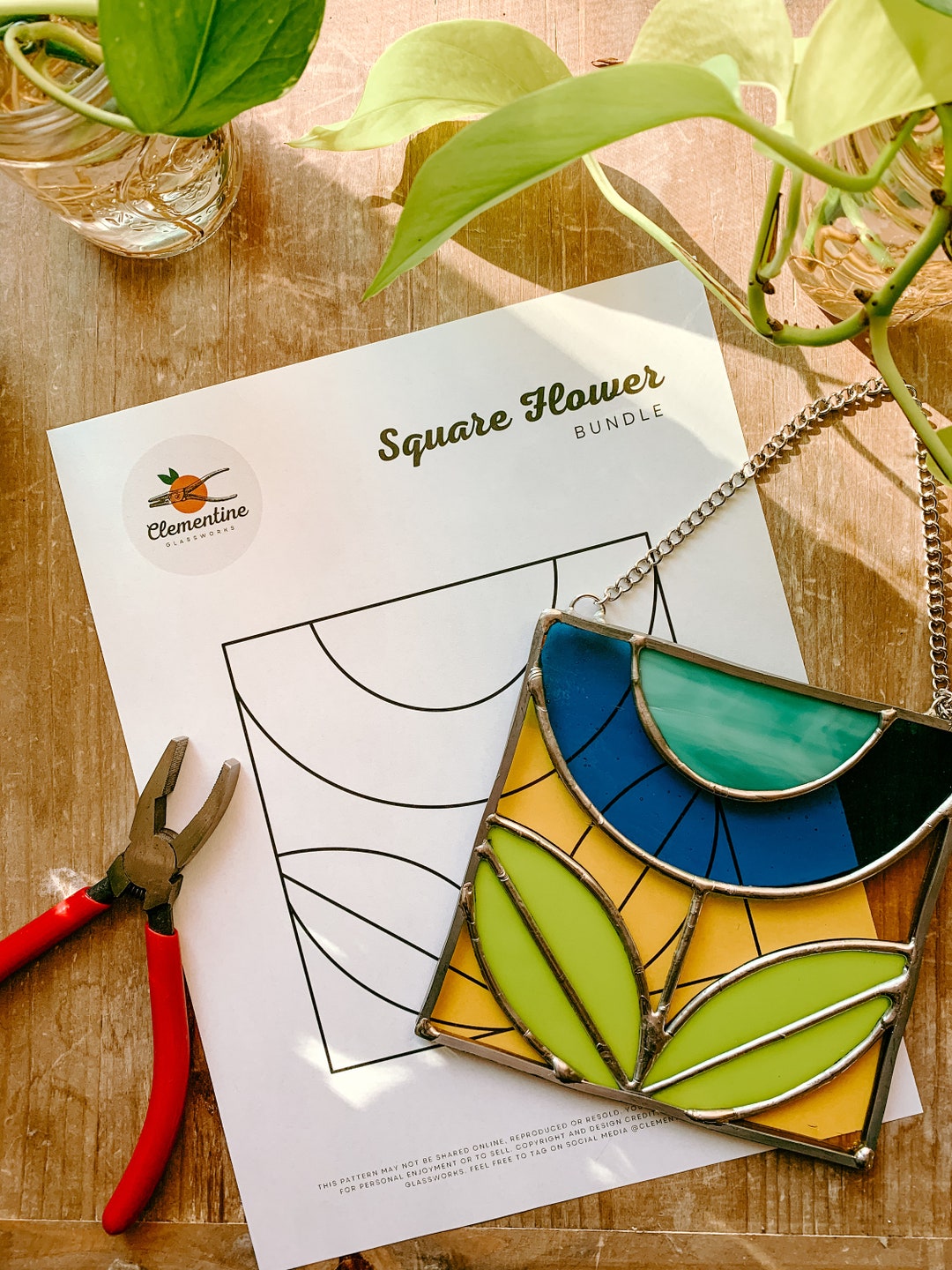 Stained Glass Pattern // DIGITAL DOWNLOAD Square Flower - Etsy