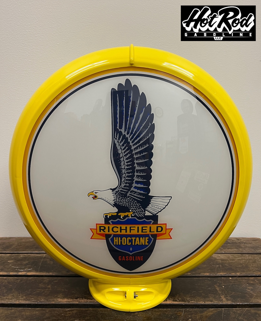 RICHFIELD GASOLINE Reproduction 13.5 Gas Pump Globe yellow Body - Etsy