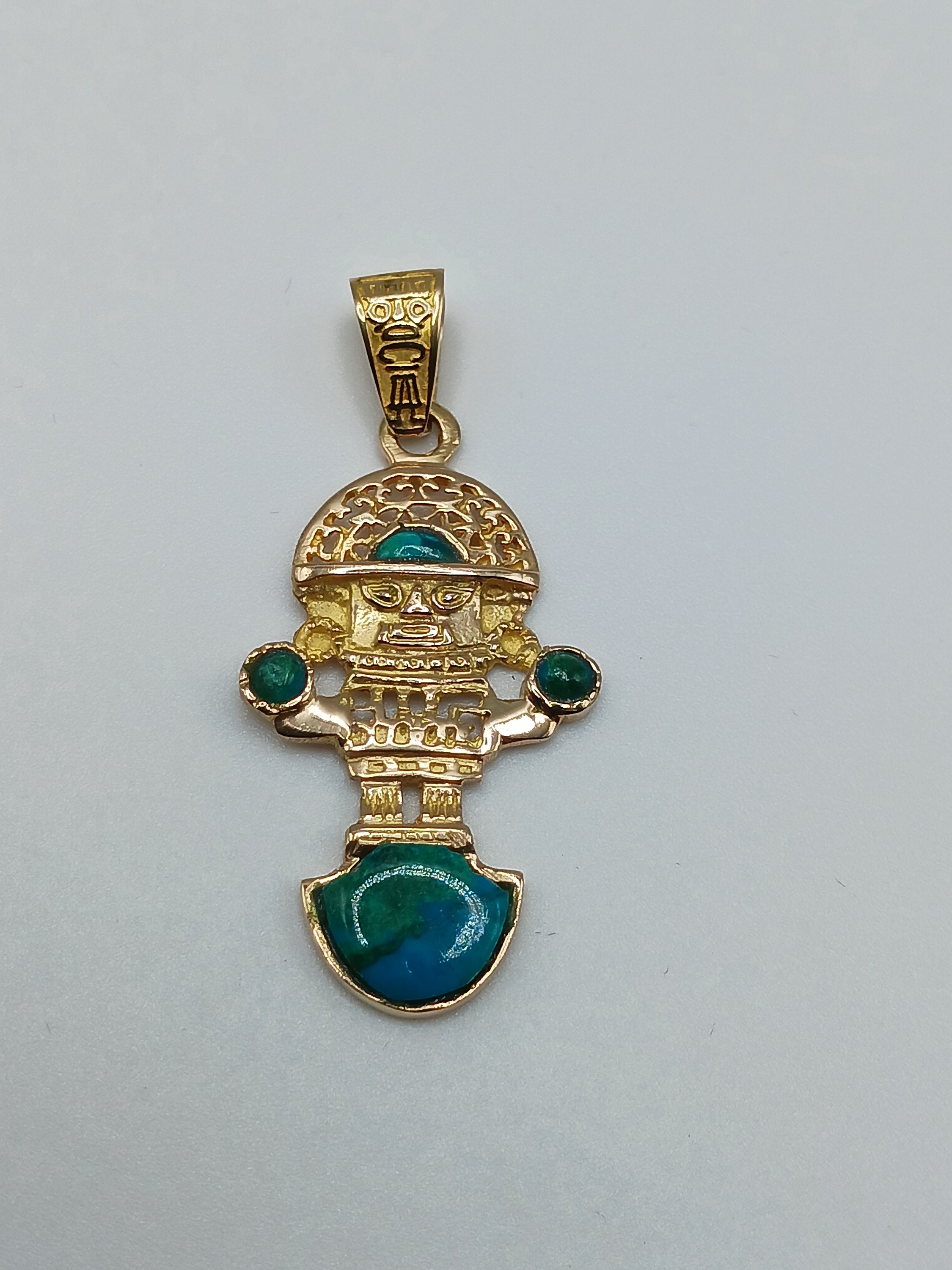 Peruvian Tumi Pendant Made in 18k Solid Gold With Natural Turquoise ...