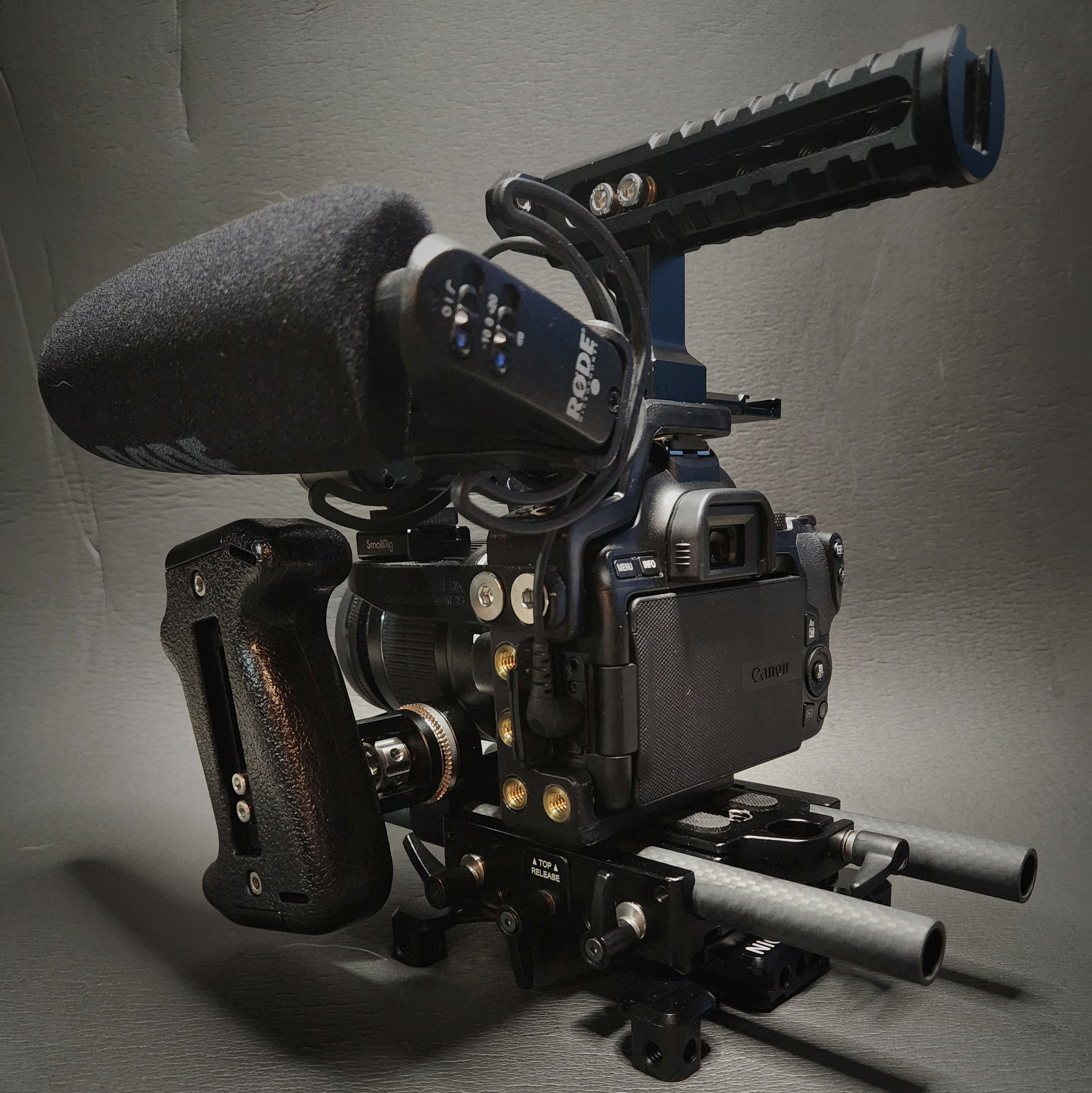 Canon SL3 / 250D 3D Printed Half Cage STL File - Etsy