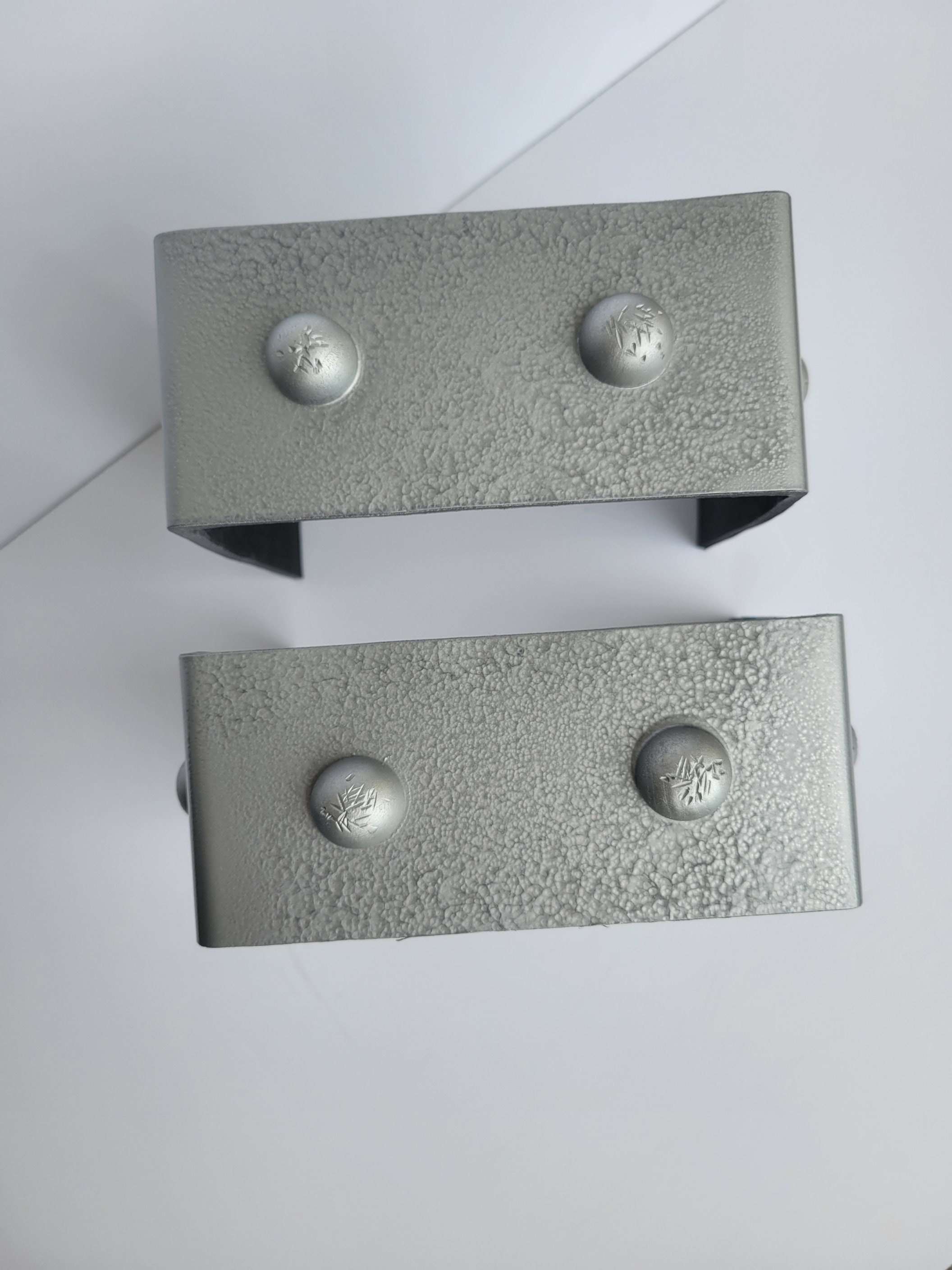 3 In. Faux HAMMERED SILVER Beam Bracket With Artificial Carriage Bolts ...