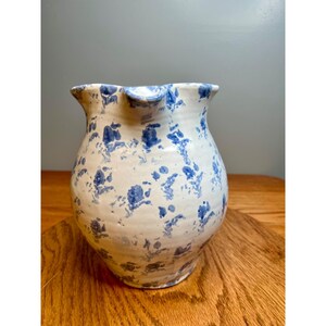 Vintage Stunning Blue and White Bybee Pottery Spongeware Primitive ...