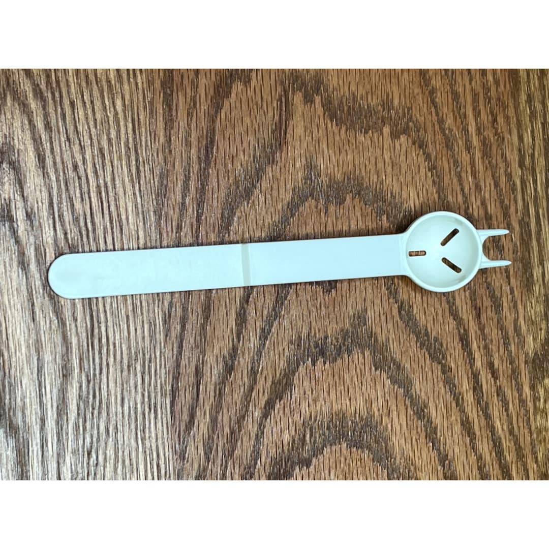 Vintage Tupperware 1450 Olive Fork Picker Pickle Spoon Gadget Almond ...