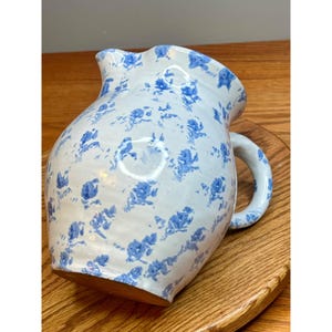 Vintage Stunning Blue and White Bybee Pottery Spongeware Primitive ...