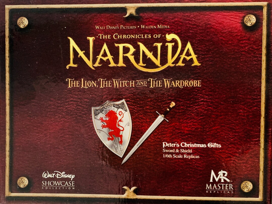 Chronicles of Narnia 1/6 Scale Peter's Christmas Gifts Master Replicas ...
