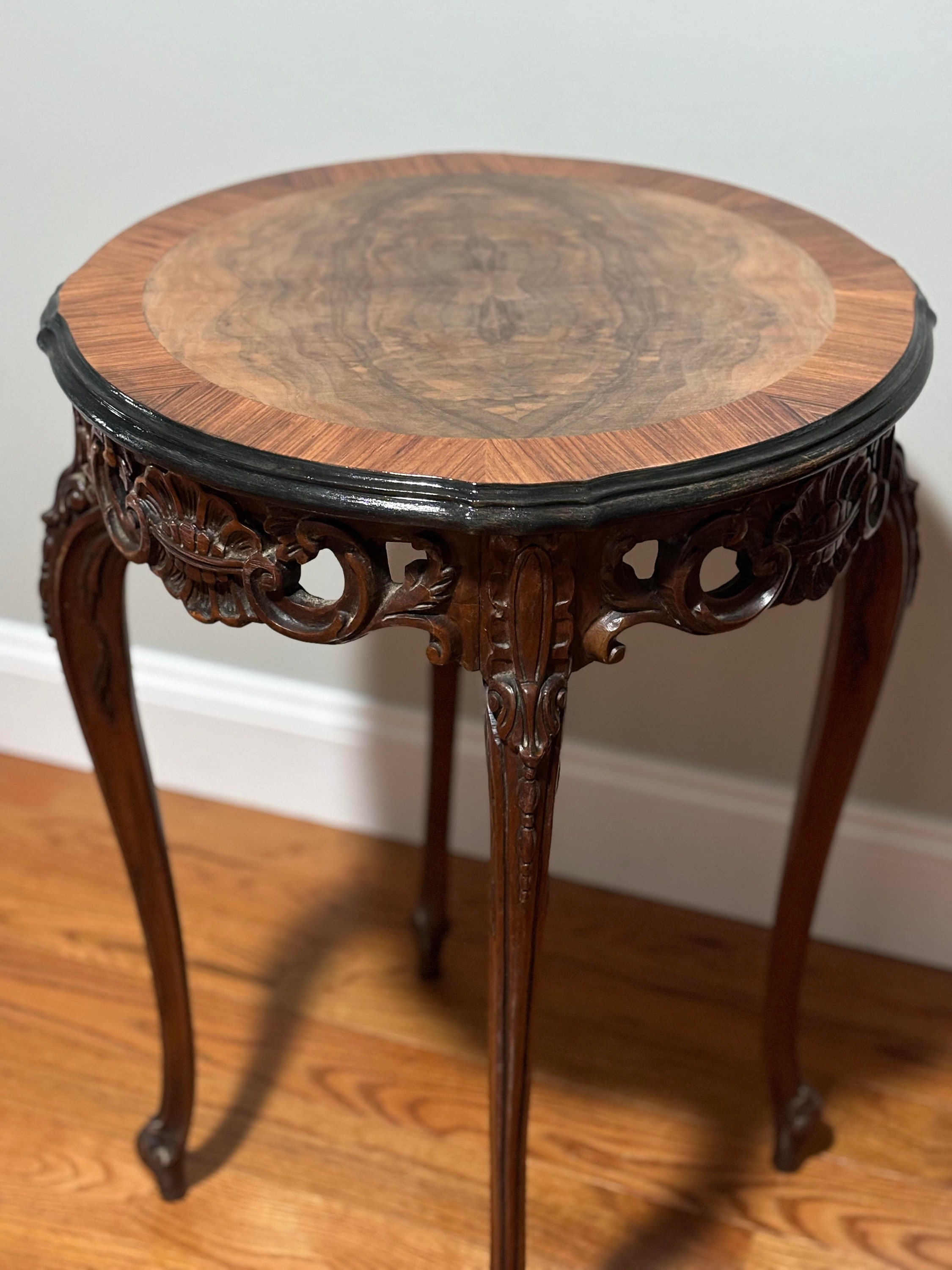 Small Antique Side Table / End Table Hand Carved - Etsy