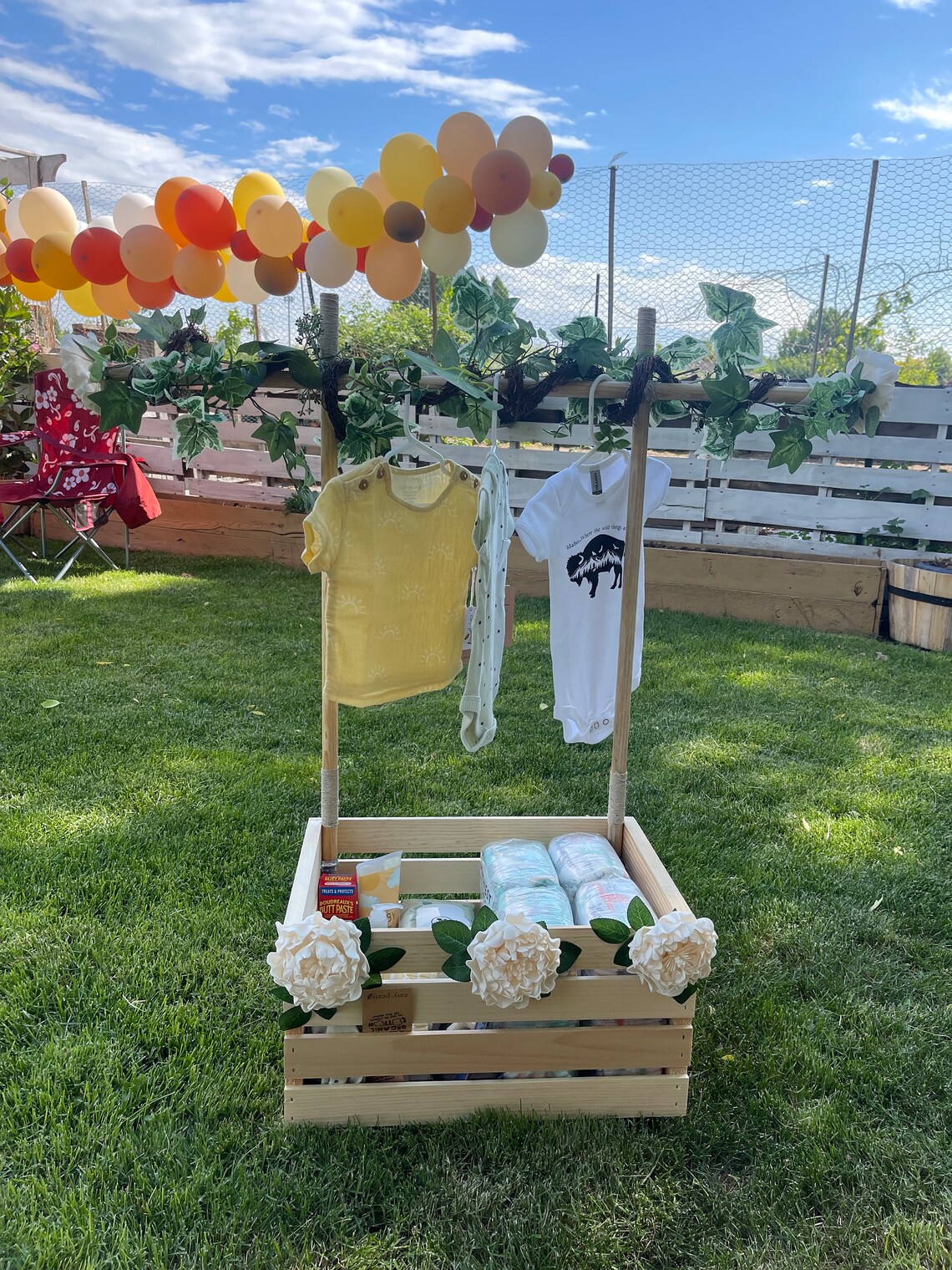 Custom Baby Closet Wooden Crate Gift - Etsy