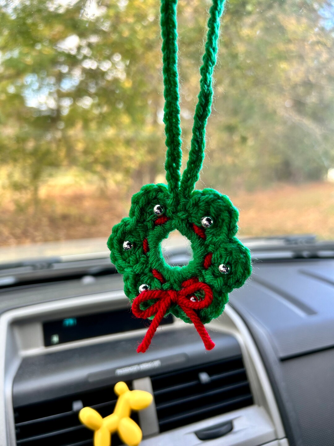 Crochet Holiday Wreath Car Charm - Etsy