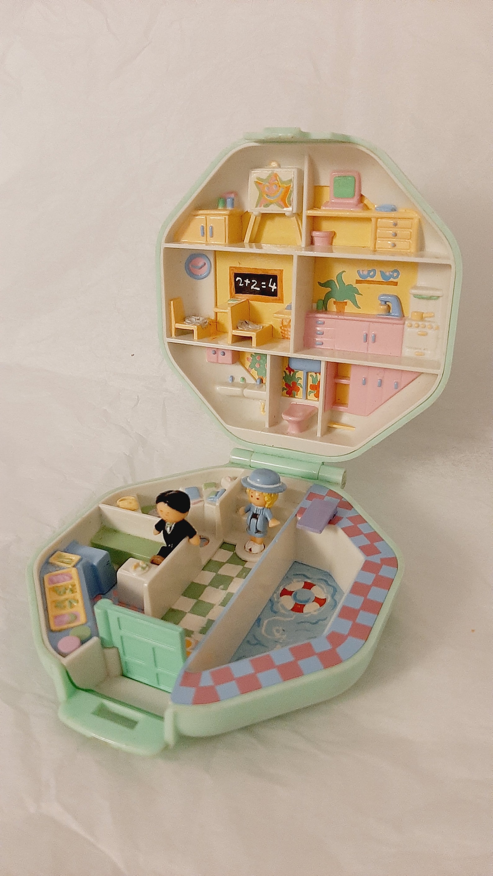 Vintage Polly Pocket, 1990 Bluebird England, Polly's School, Light Mint ...