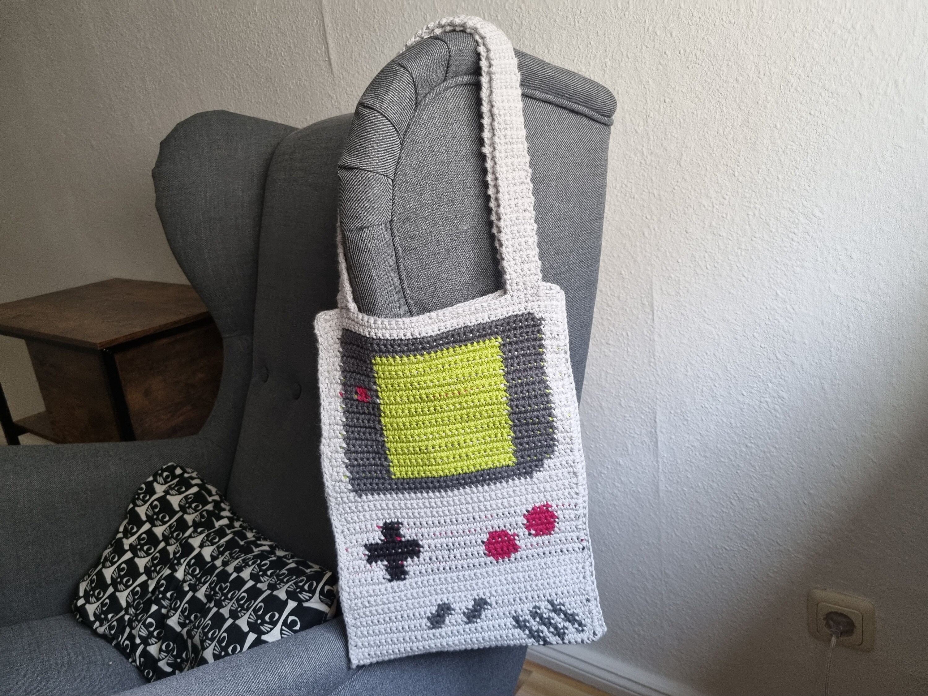 Crochet Pattern Handheld Gaming Console Bag Tapestry Crochet Tote Bag ...