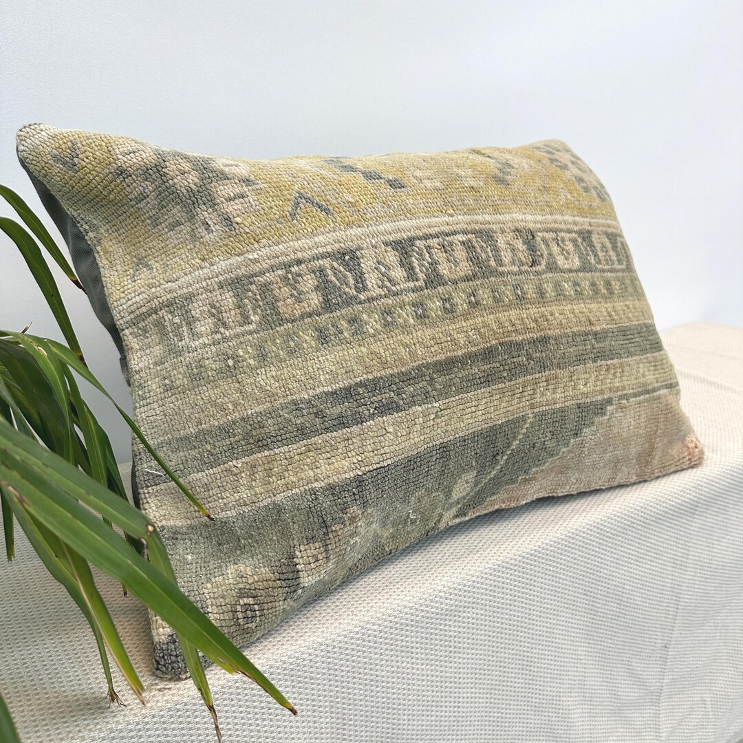 Aztec Pillow, 16x24" Pillow, Couch Pillow, Vintage Rug Pillow ...