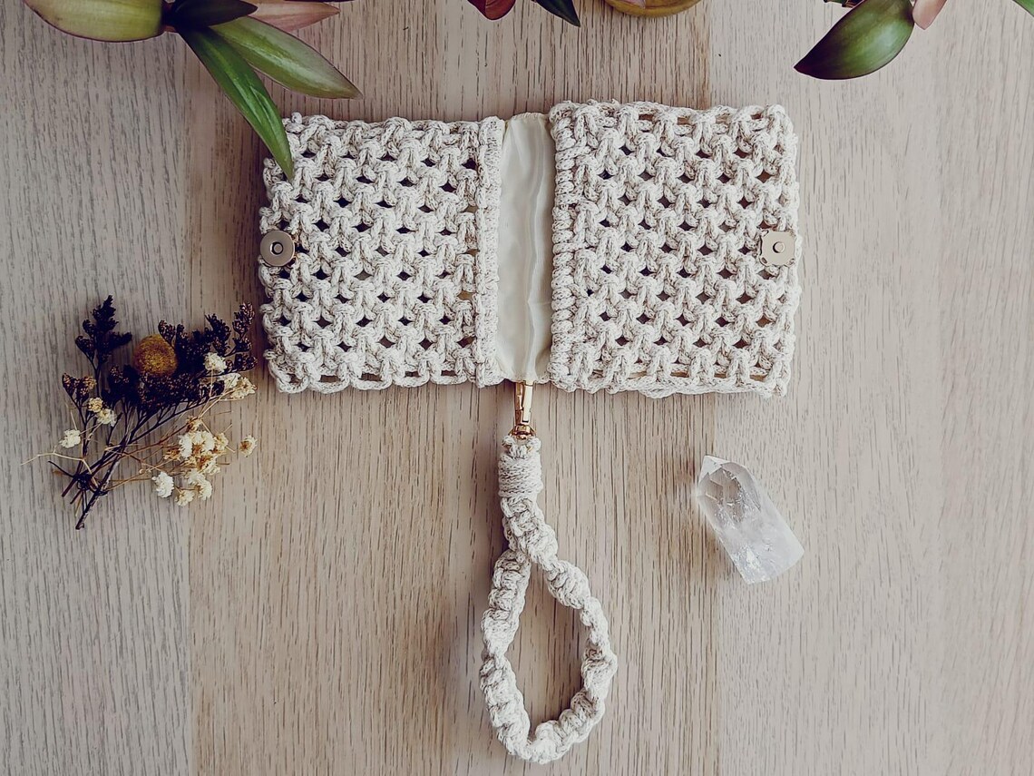 Macrame Boho Style Card Holder, Macrame Purse With Keyring, Handmade ...