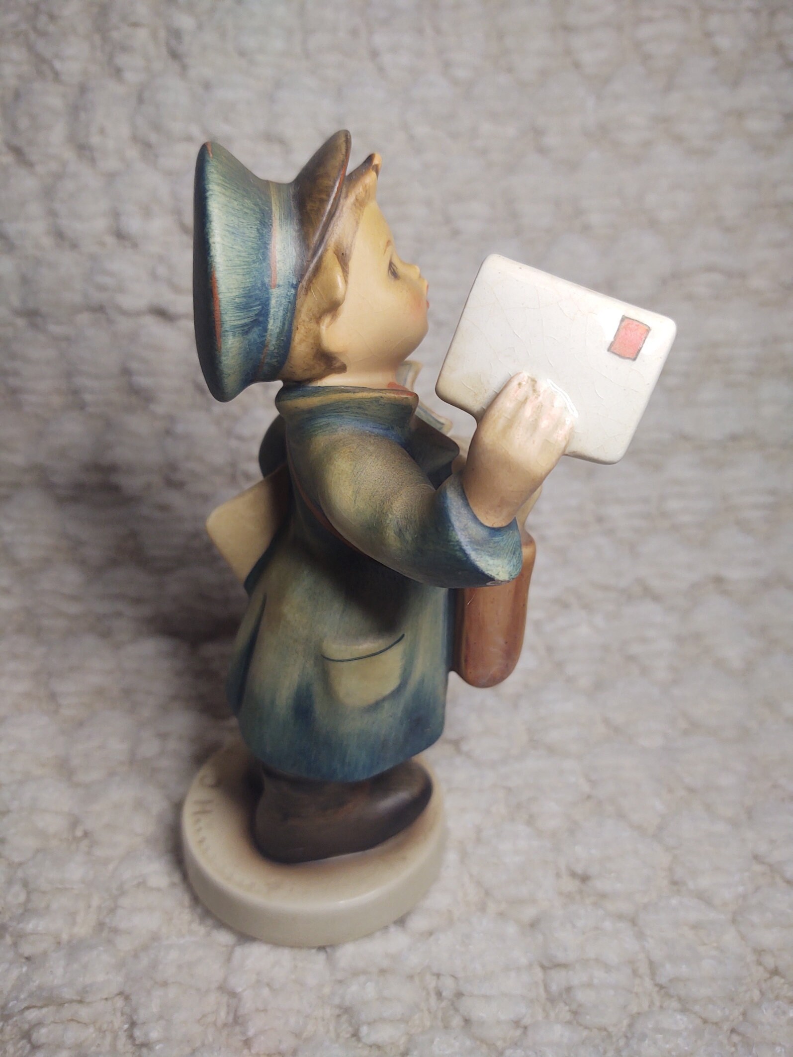 Hummel Sculpture, Postman, Mail Carrier, Vintage Hummel, Grannycore - Etsy