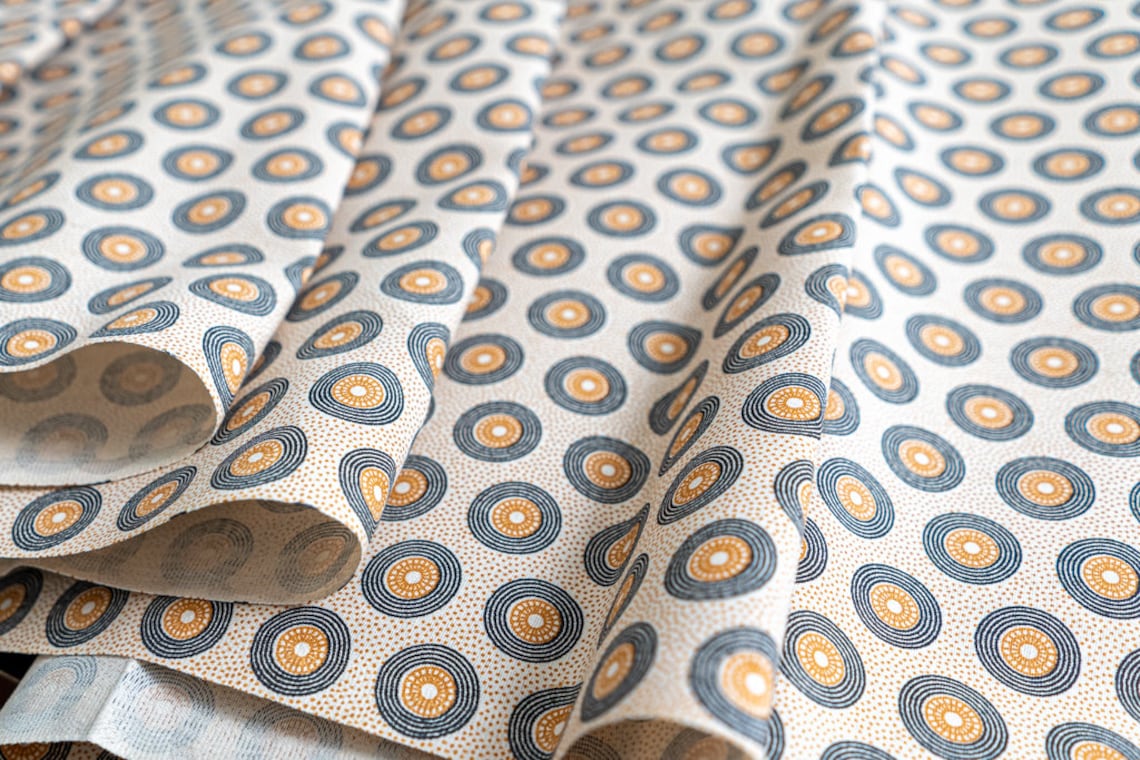 Beige Circle Fabric - Shweshwe - Etsy