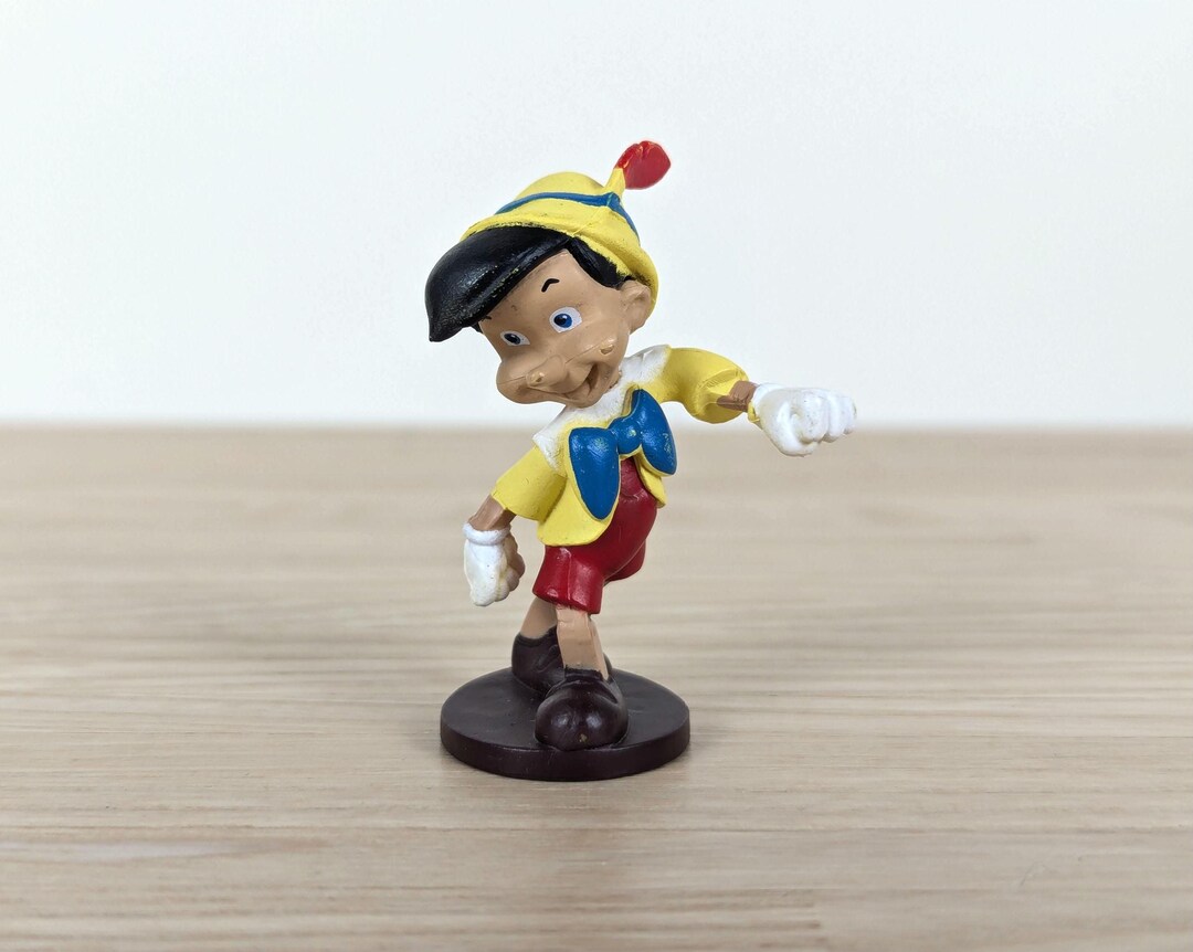 Walt Disney Pinocchio PVC Plastic Toy Figure 2" Cake Topper - Etsy