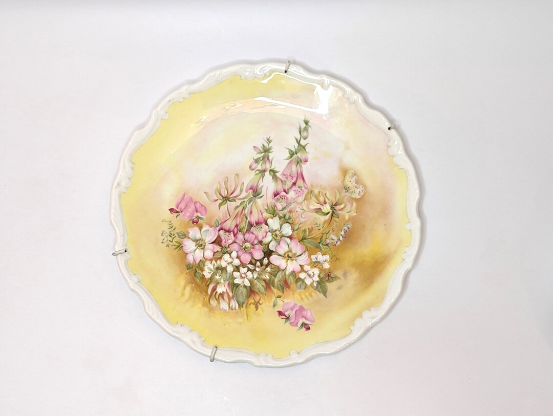 1985 Royal Albert Shakespeare's Flowers Series Plate - Etsy