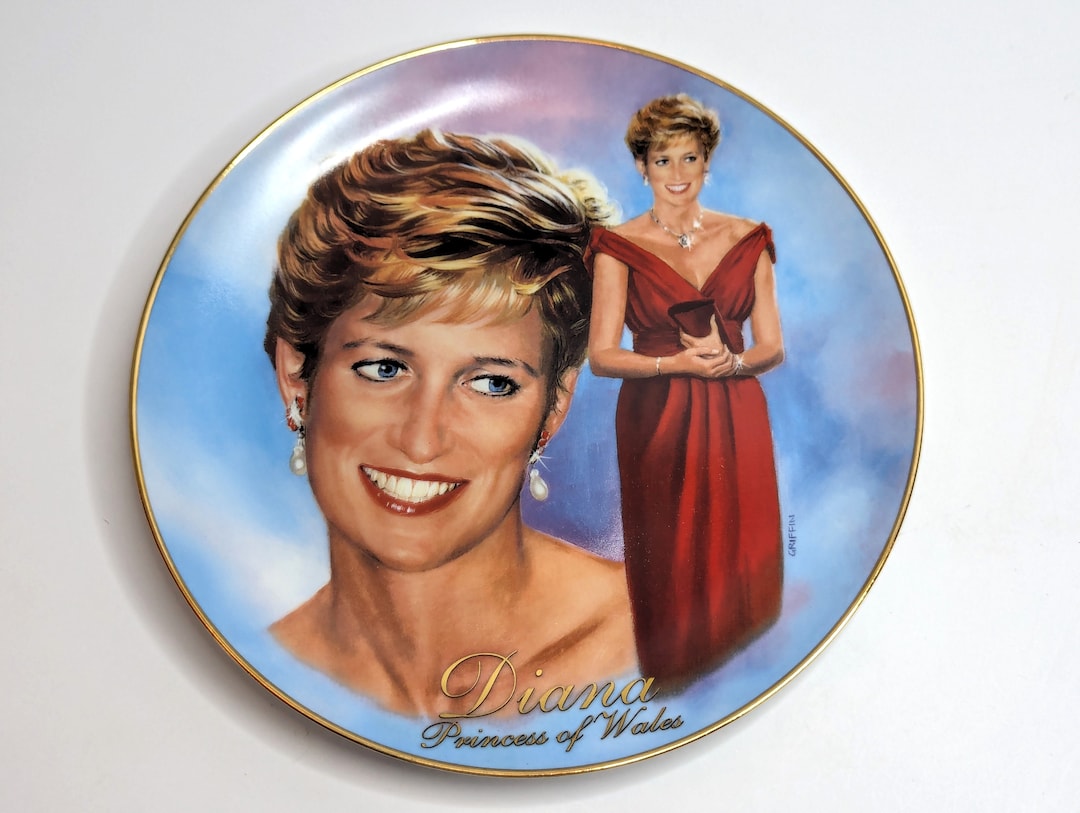 Diana: A Woman of Style forever Diana First Issue - Etsy