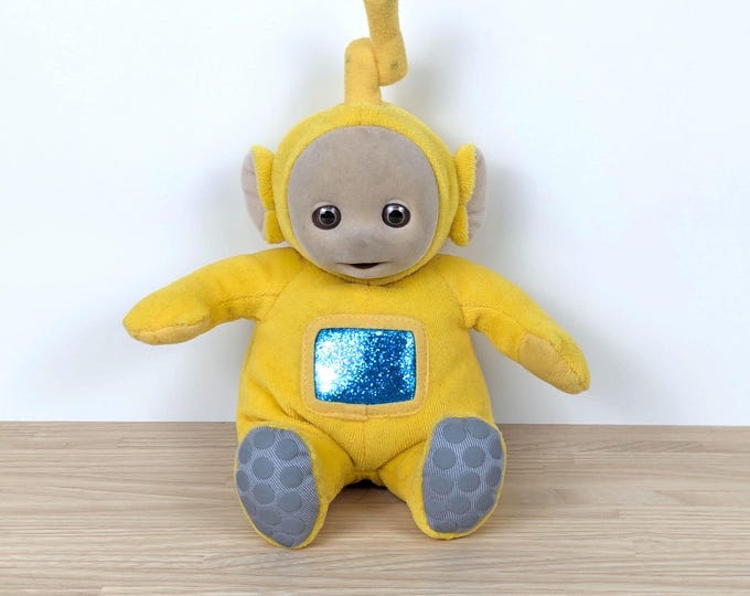1998 Eden Teletubbies 9" Laa-laa Yellow Teletubby Plush Doll Figure ...