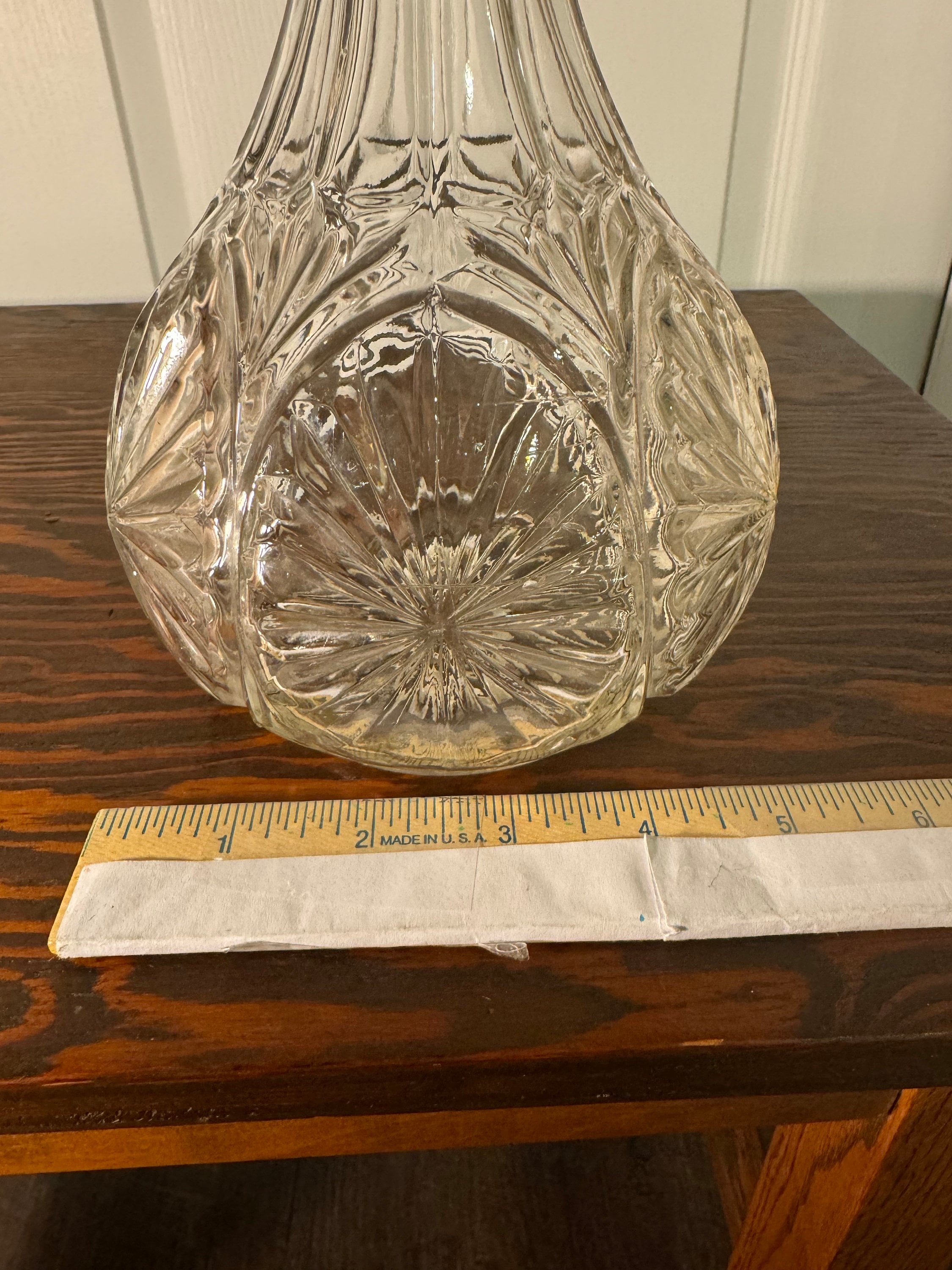 Anchor Hocking Pressed Glass Medallion Clear 7 1/2 Inch Decanter no ...