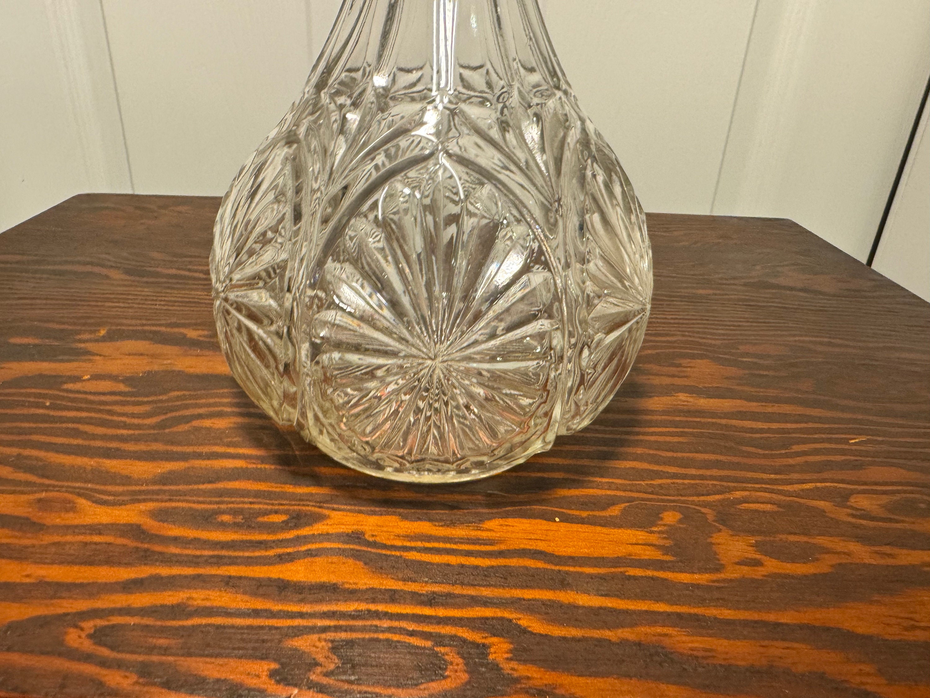 Anchor Hocking Pressed Glass Medallion Clear 7 1/2 Inch Decanter no ...