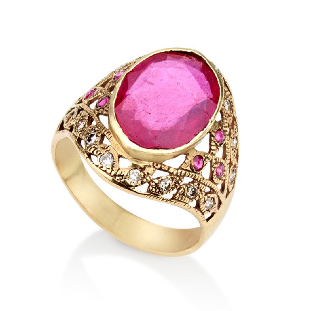 The Royal Ruby Ring, Vintage Design, Ancient Style - Etsy