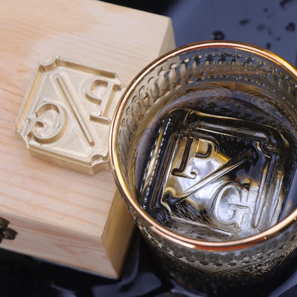 Custom Monogrammed Ice Cube Mold - Etsy