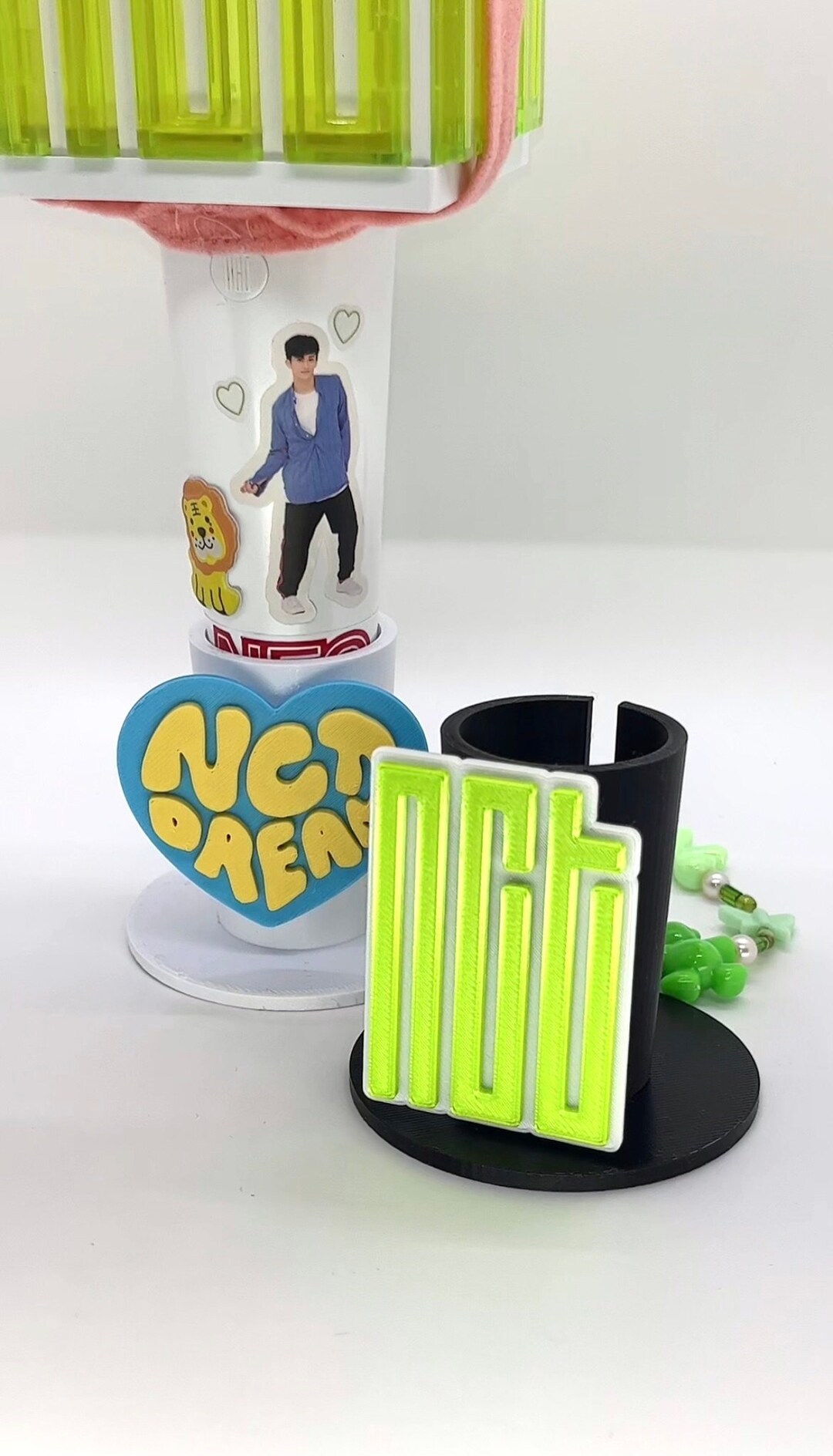 KPOP Lightstick Stand Holder for NCT/NCT Dream Lightstick Version 1 ...