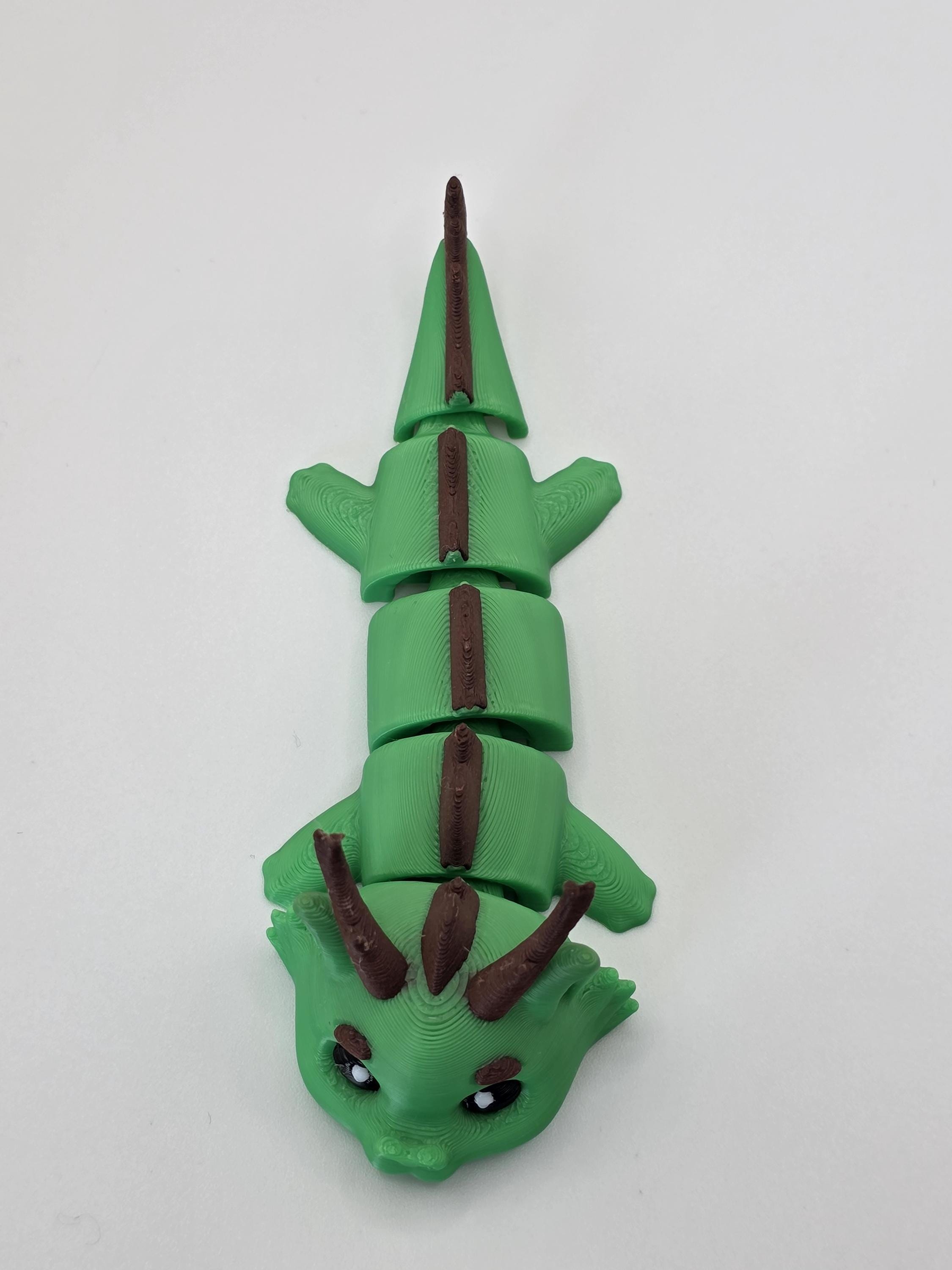 Forest Dragon – 3D Printed Mini Dragon Figure – 10 cm Long – Handmade ...