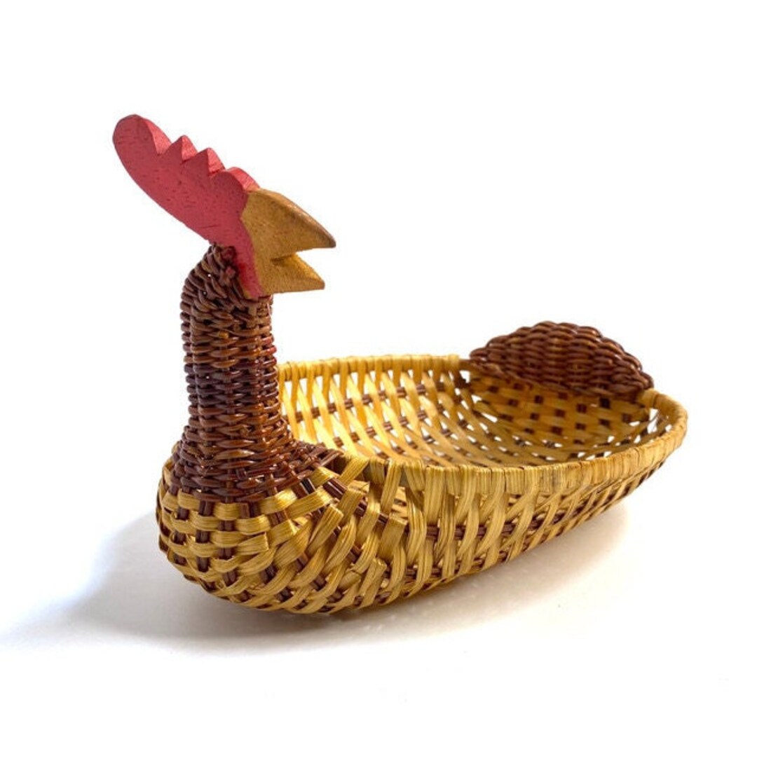 Vintage Two-toned Wicker Chicken Basket - Etsy