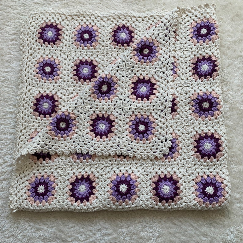 Lot 16 Pcs Starburst Granny Squares, Sturburst Motifs, Unblocked Granny ...