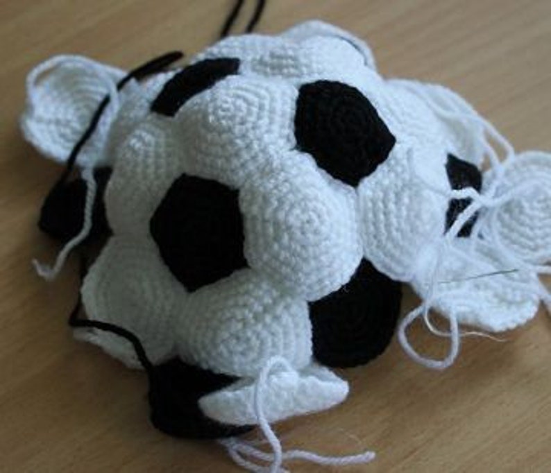 CROCHET PATTERN, Crochet Soccer Ball, Soccer Ball With Instructions and ...