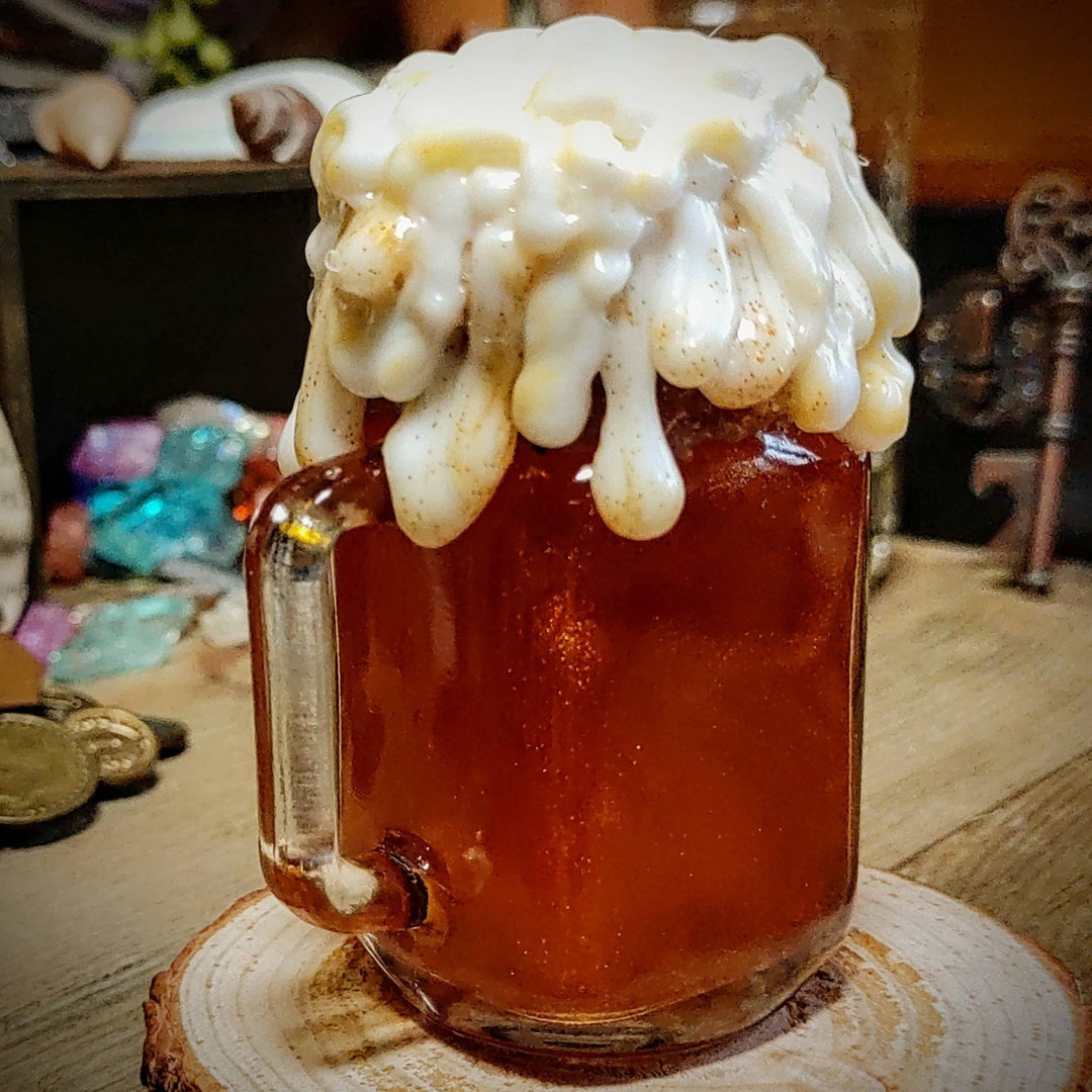 Amber Lager Tavern Tankard (floating D20 Dice Roller | D&D Dice Rolling ...