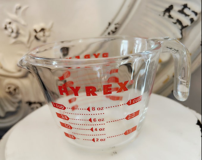 Vintage Pyrex 1 Cup Glass Measuring Cup, 1980s, Red, Open Handle ...