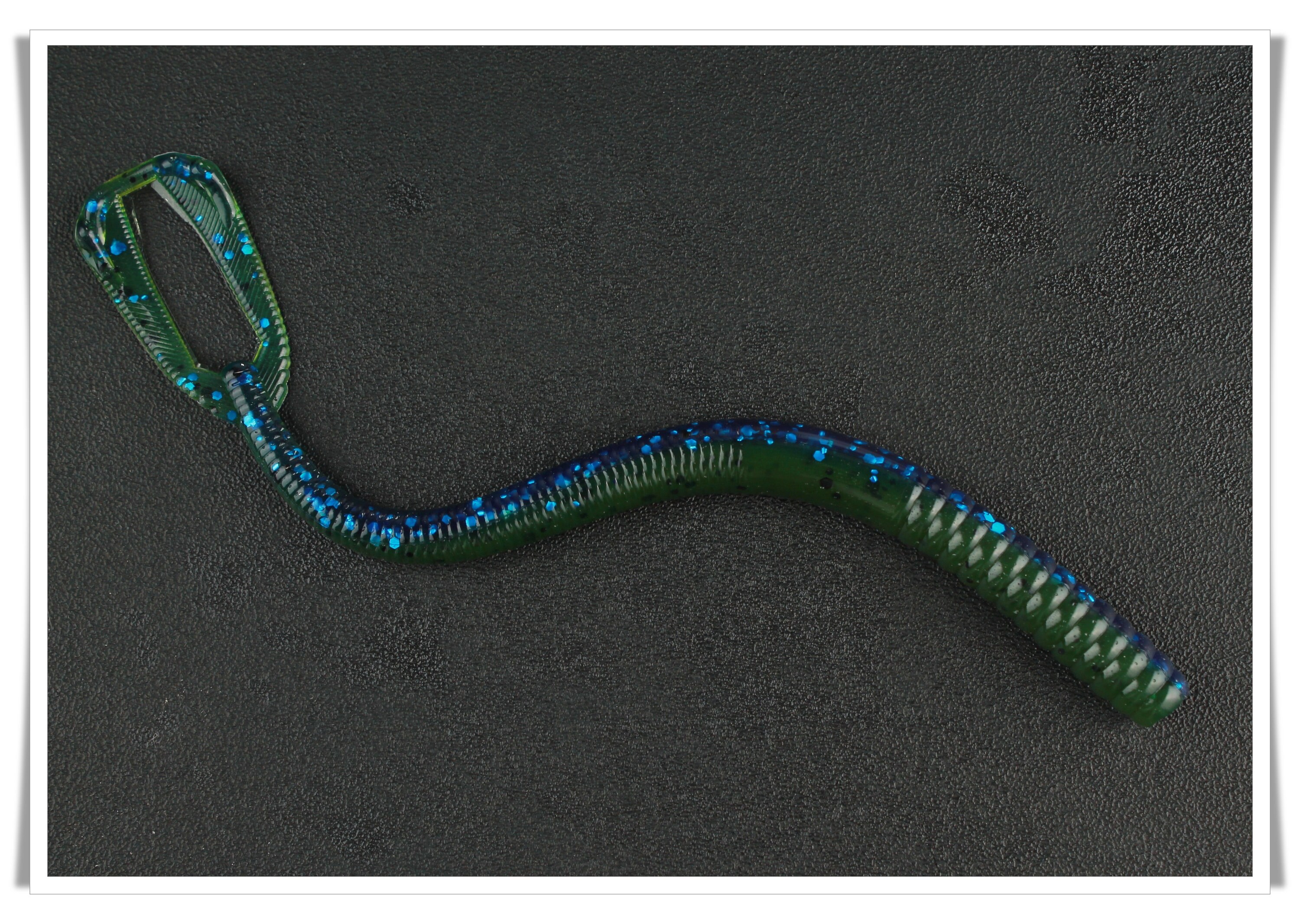 5.5" Kicker Tail Worm / Bass Fishing Lure / Soft Plastic Swim Tail ...